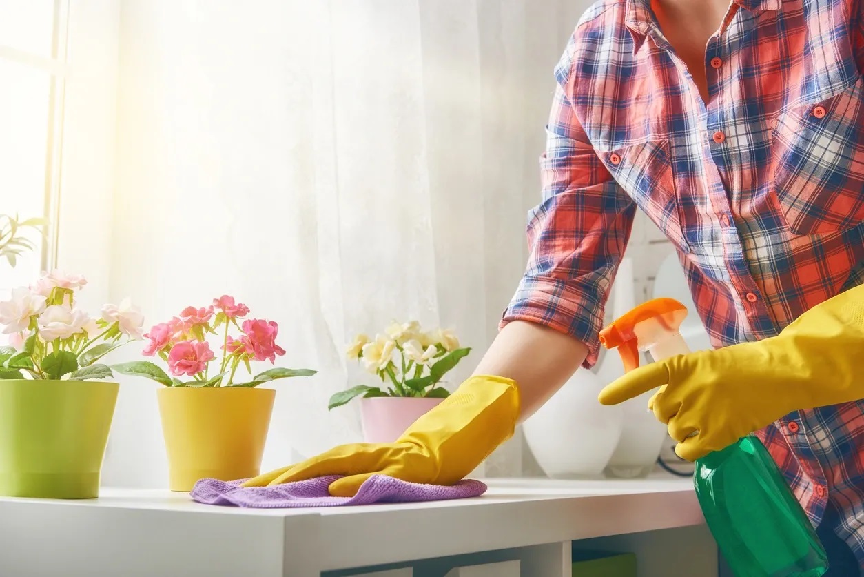 Spring Cleaning Projects You Can Tackle This Weekend - Becky Bauer